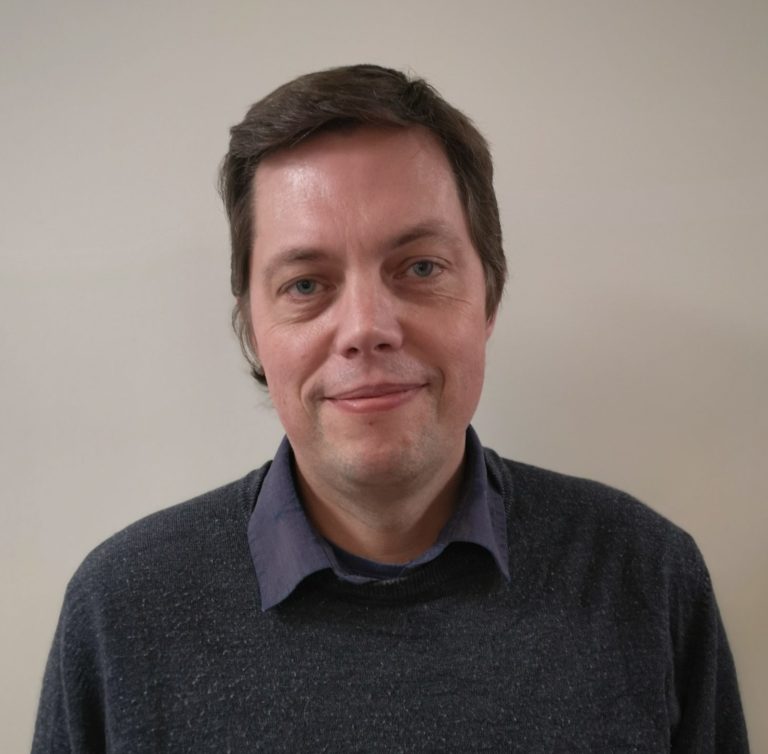 Dr Jonathan Brown – Box Surgery